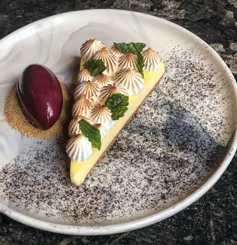 7 Awesome Desserts To Try in Pittsburgh Right Now