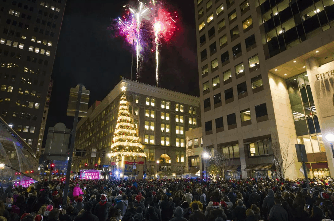 Everything You Need to Know for Pittsburgh Light Up Night 2018