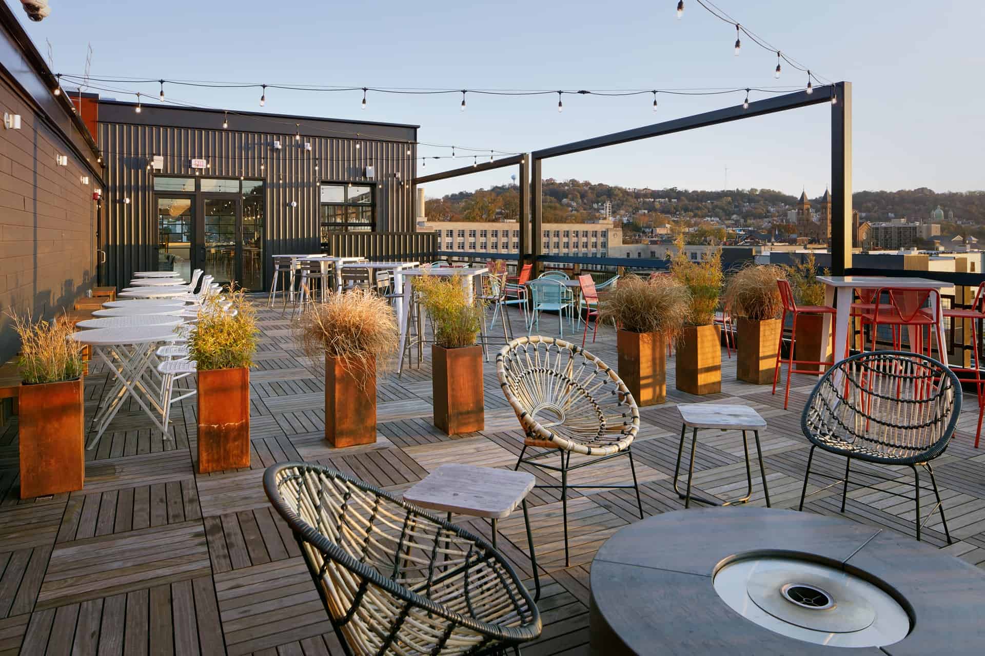 10 Restaurants with Amazing Views and Outdoor Seating